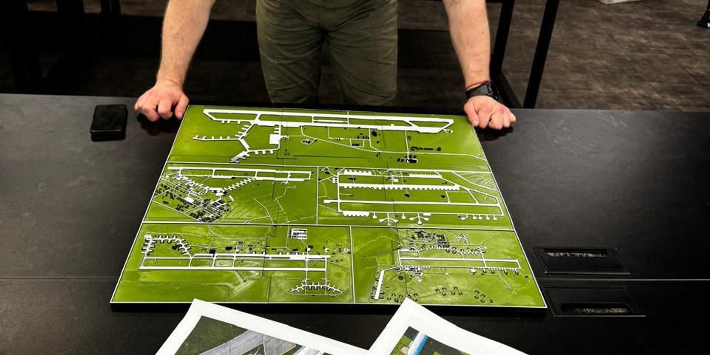 Ukraine showcases capabilities by bombing Russian aircraft as far as ...