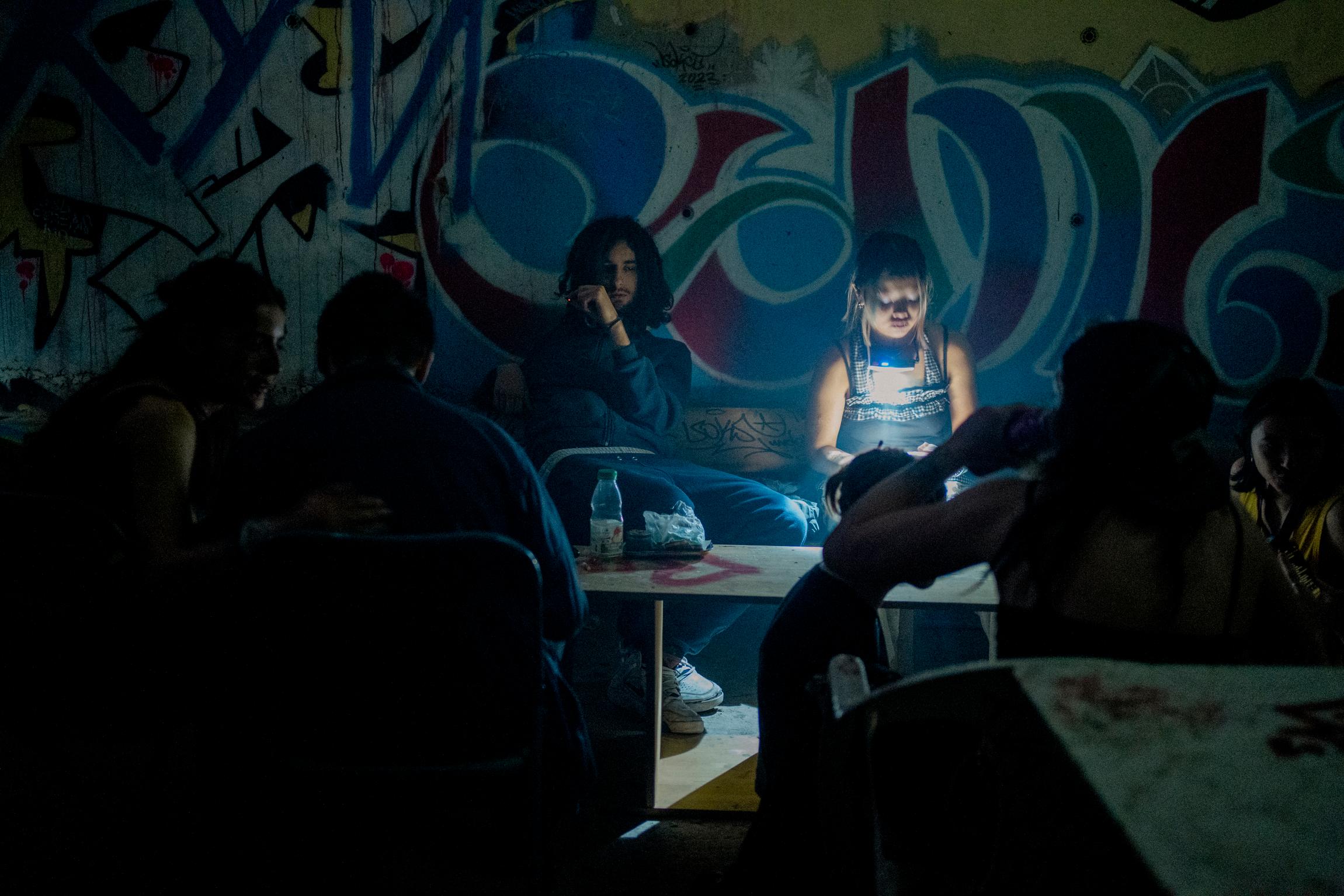 Les free-parties, des soirées autogérées « extrêmement politiques ...