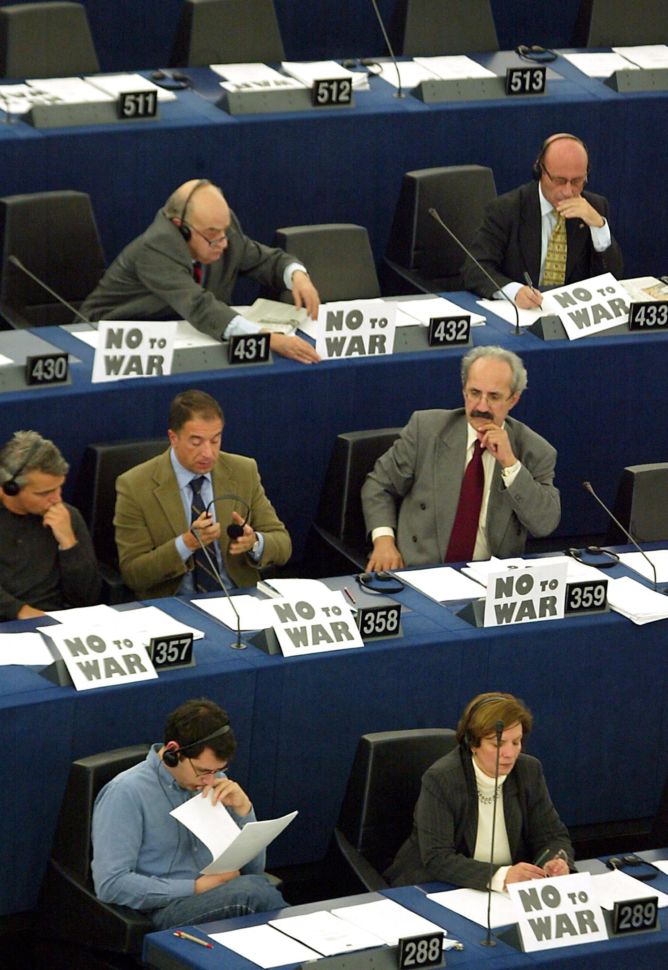 How the US divided Europe to invade Iraq at any cost in 2003