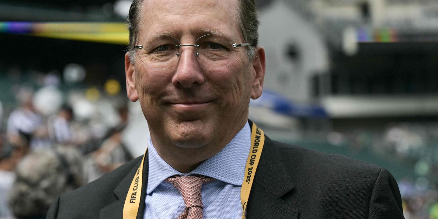 John Textor n’est officiellement plus président de l’OL, Michele Kang ...