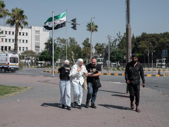 By bombing Damascus, Israel imposes red lines on Syria's new government