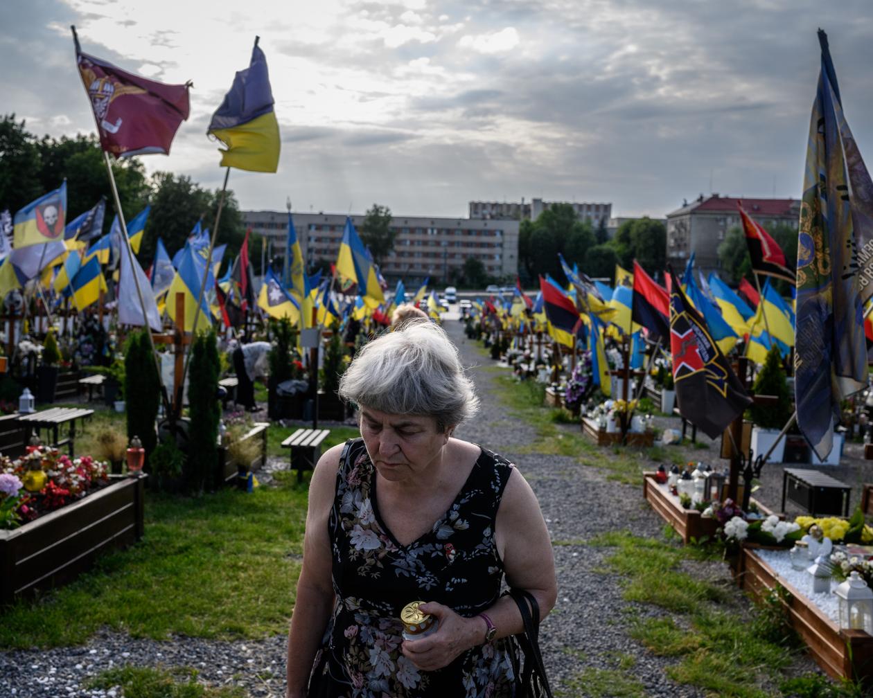 Across Ukraine, new military cemeteries are planned