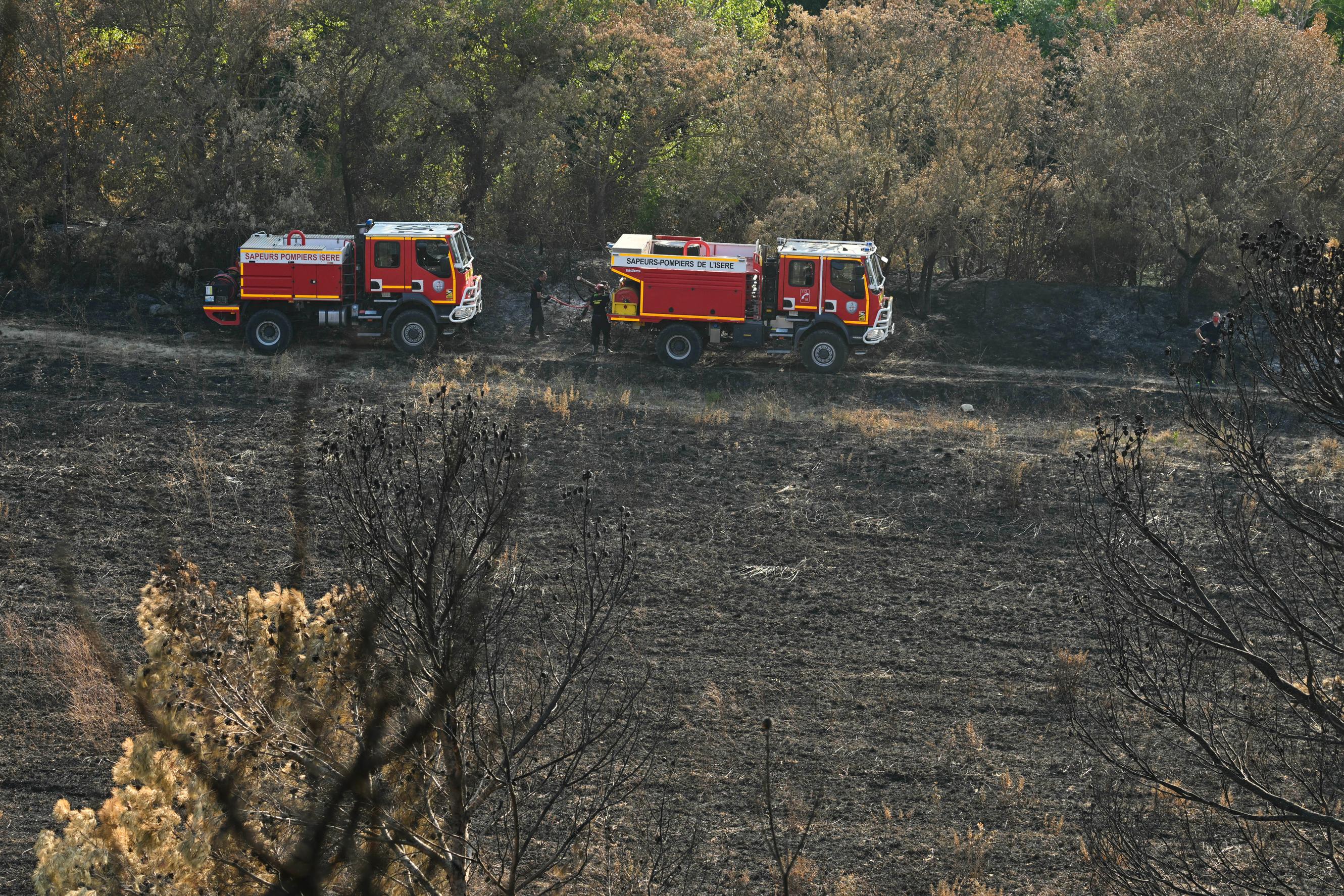 Incendie dans l’Aude : le feu, qui a parcouru plus de 16 000 hectares ...