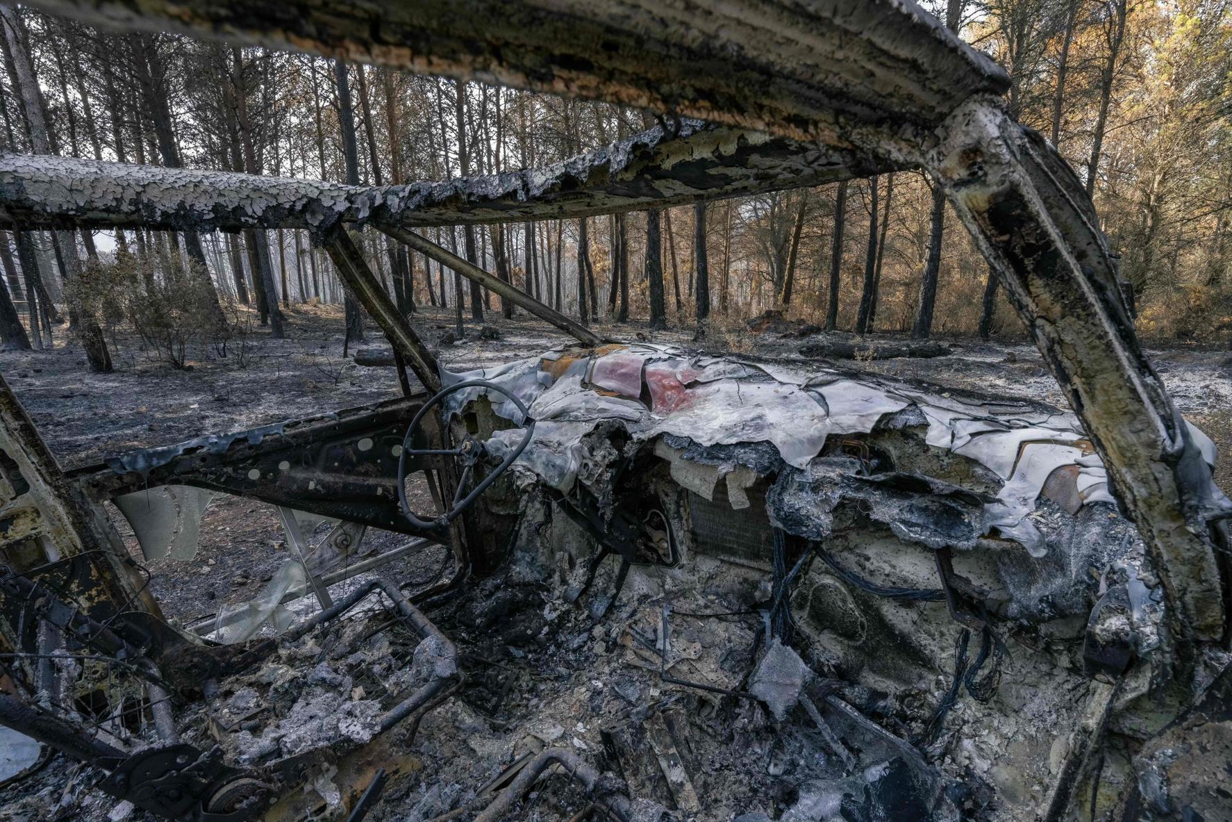 Incendie dans l’Aude : le feu, qui a parcouru plus de 16 000 hectares ...