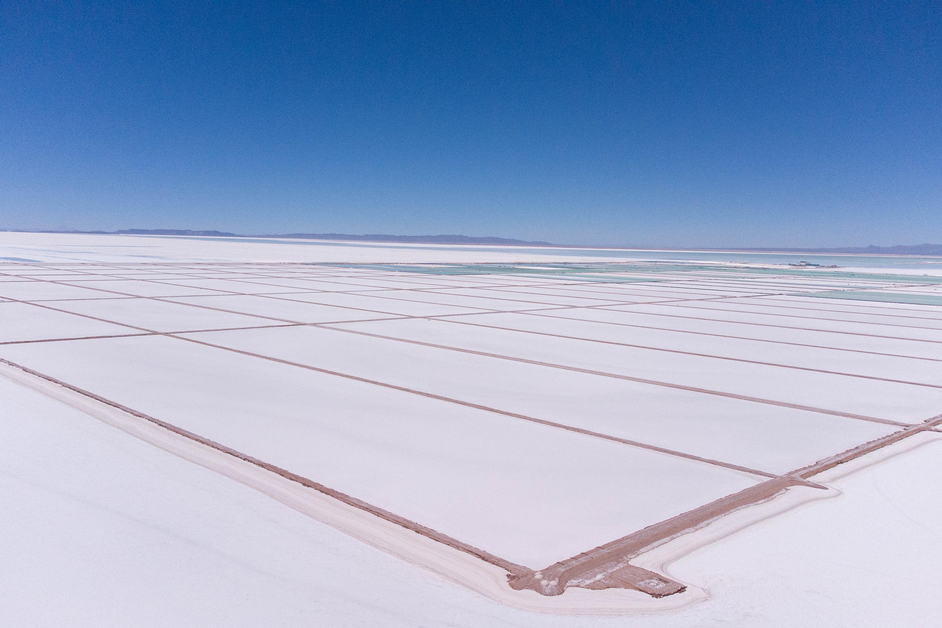 Dans l’immense salar d’Uyuni, le grand « gâchis » du lithium bolivien