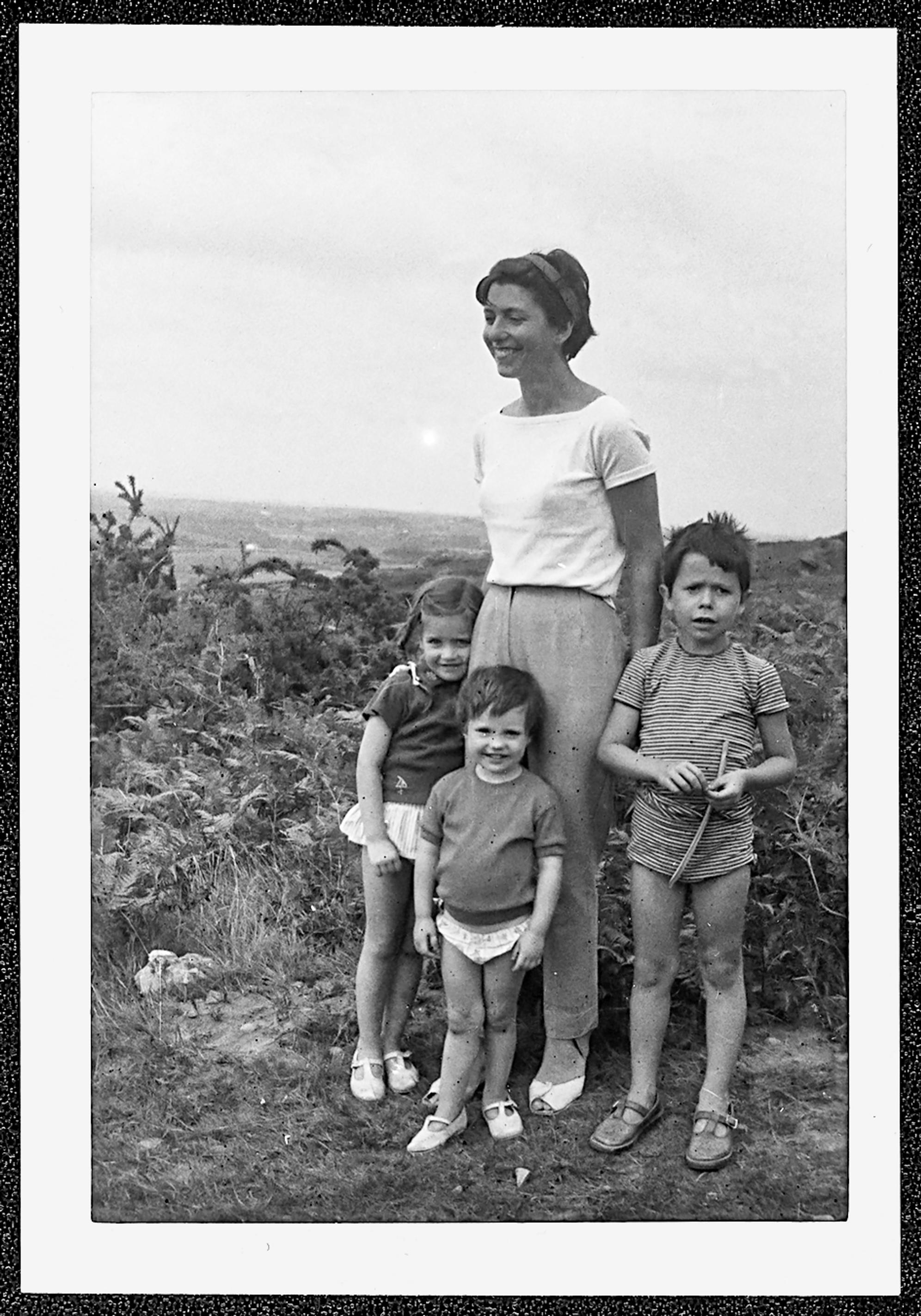 In 'Kolkhoze,' Emmanuel Carrère becomes his mother's son