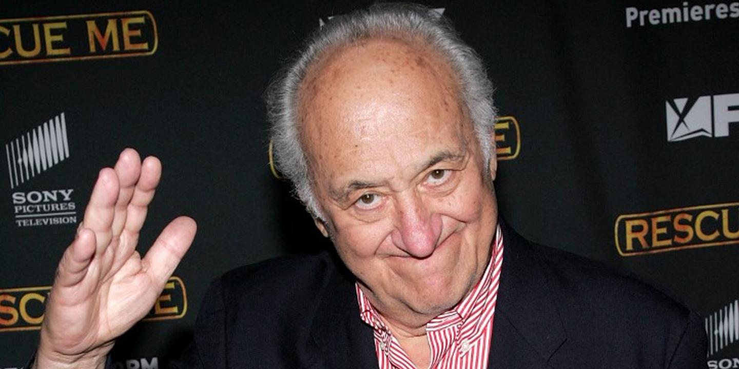 Jerry Adler, acteur américain qui a incarné Hesh Rabkin dans « Les Sopranos », est mort à l’âge ...