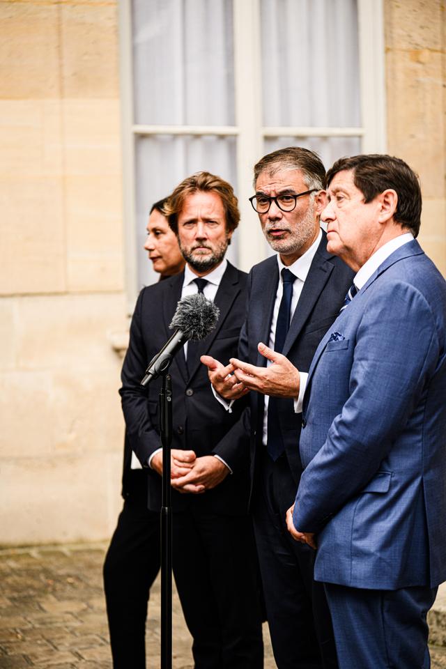 Taxing the rich returns to forefront of French political debate