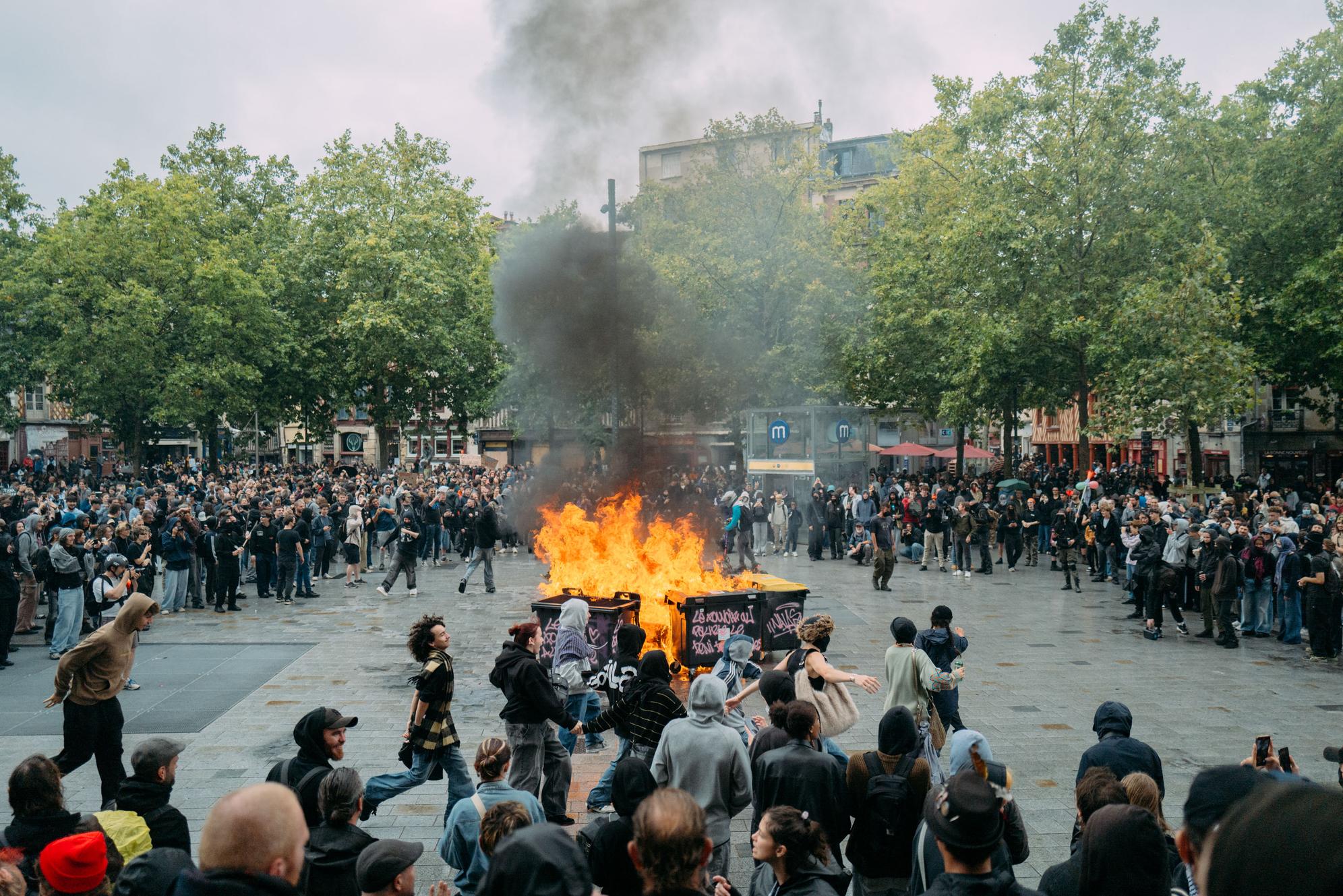 'Block Everything' protesters clash with police on French PM's first day