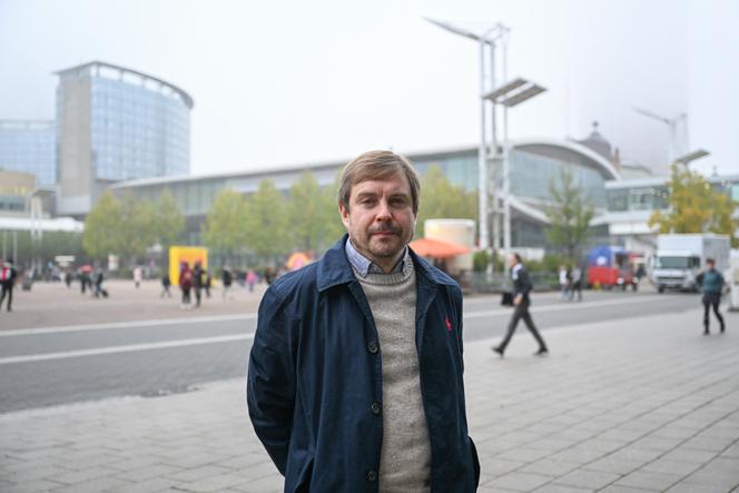 « La Dame blanche », de Sergueï Lebedev : le Donbass, terre souillée