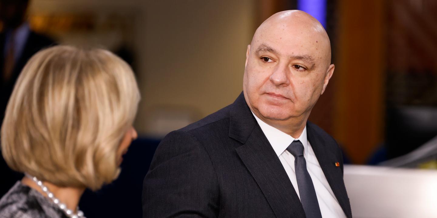 Lebanon's president calls for negotiations with Israel