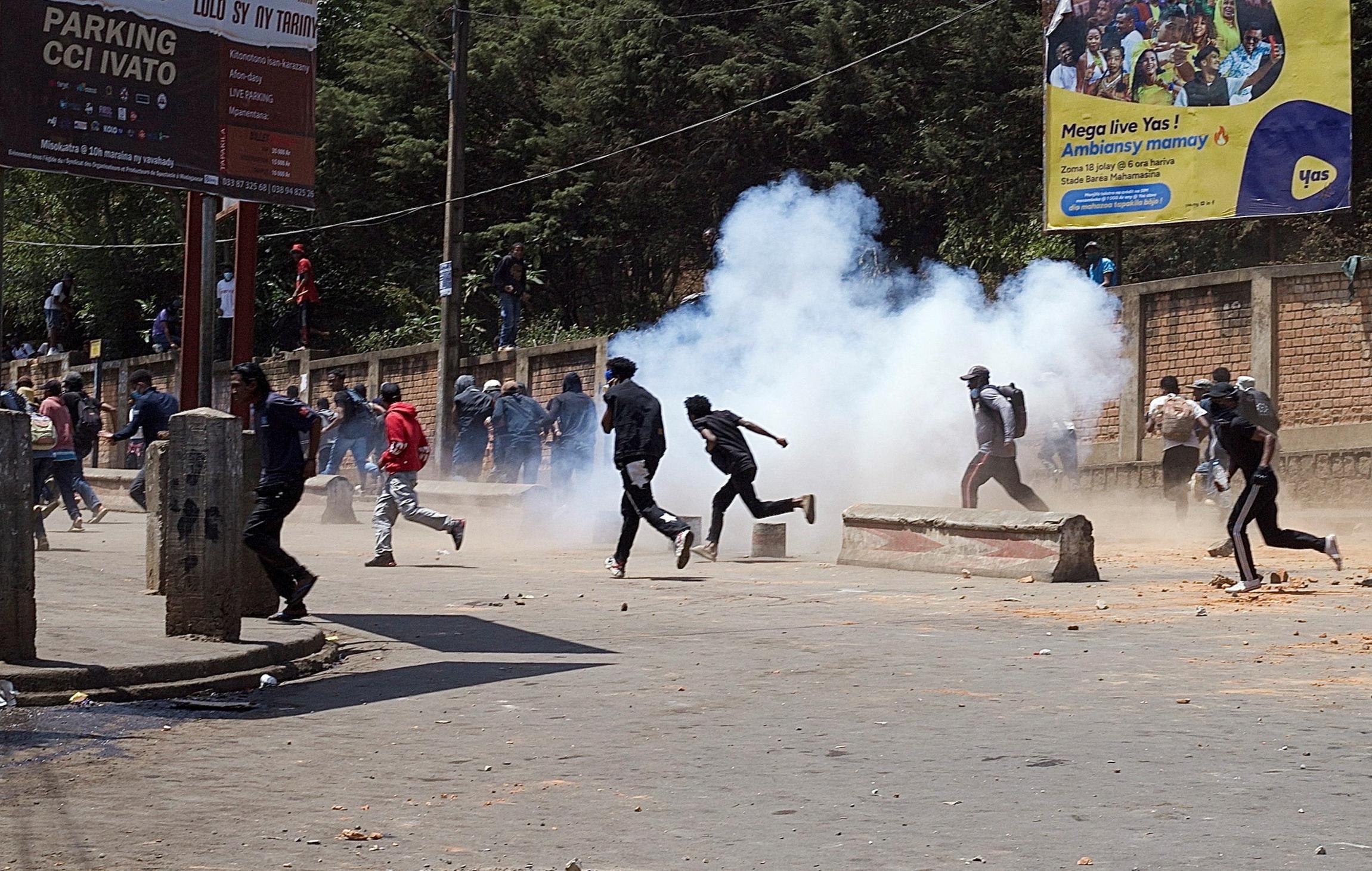 Madagascar president sacks government over deadly protests