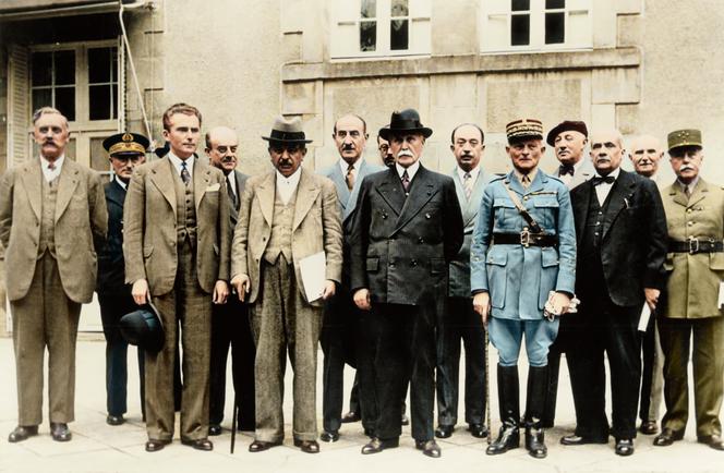 « Vichy. Histoire d’une dictature. 1940-1944 », sous la direction de Laurent Joly : une ...