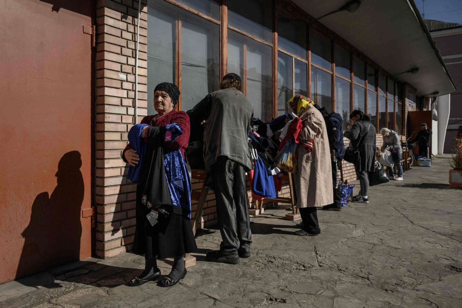 Guerre en Ukraine : au moins un mort et des dizaines de blessés dans l’attaque russe contre une ...