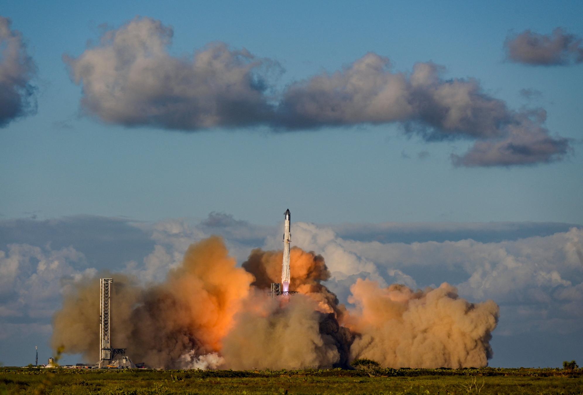 SpaceX launches 11th test flight of mega Starship rocket with another win