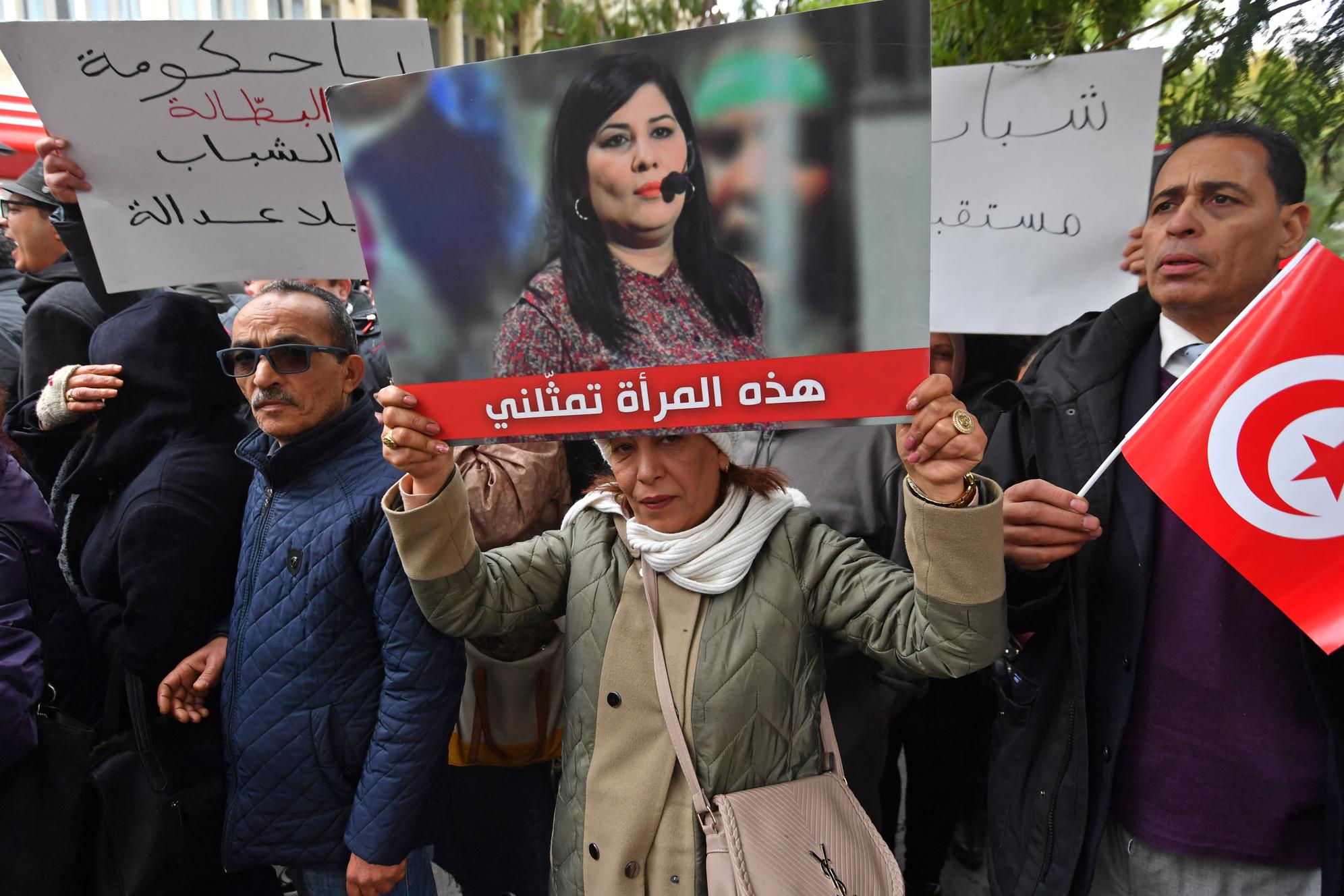 En Tunisie, Abir Moussi, une figure de l’opposition, ciblée une nouvelle fois par la justice