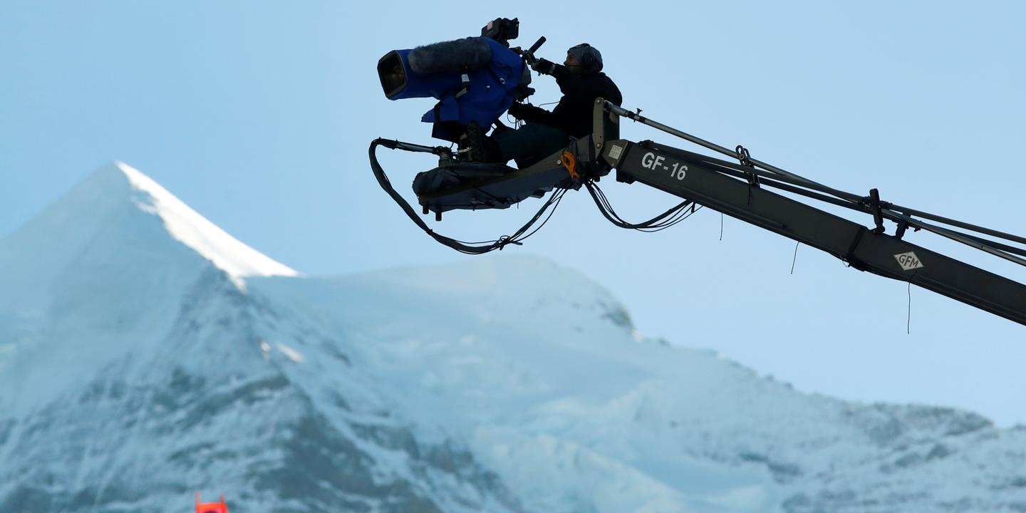 En Suisse, la radio-télévision SRG SSR annonce la suppression de 900 ...