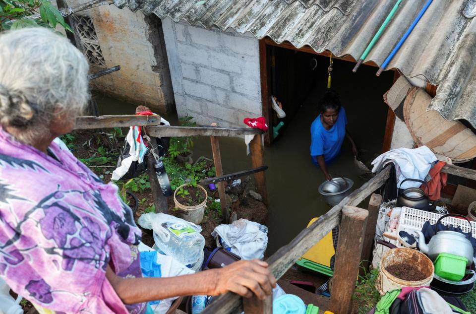 Cyclone Ditwah devastates all of Sri Lanka in unprecedented disaster