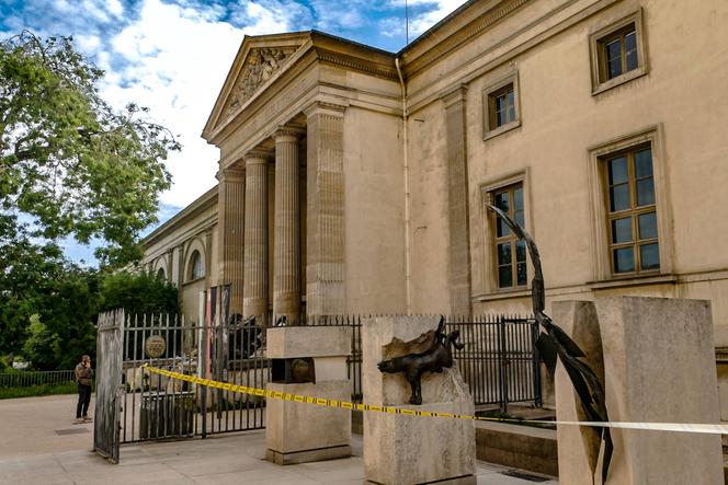 Two months after Louvre heist, French museums remain on high alert