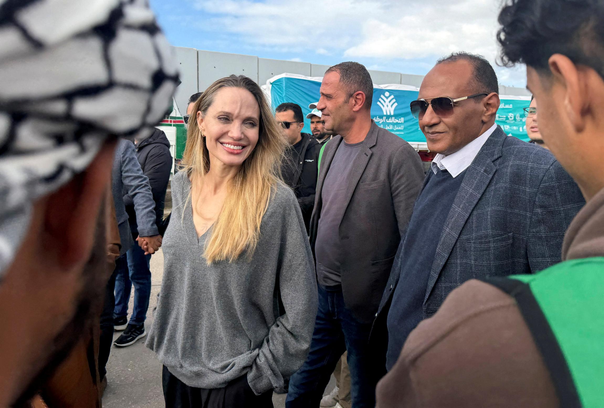 Angelina Jolie visits Egyptian side of Gaza's Rafah crossing