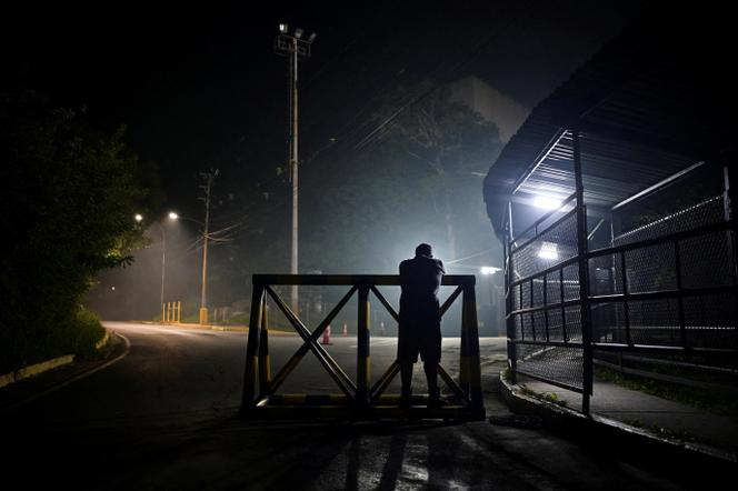 Venezuelan prisoners are released but doubts remain over democratic opening