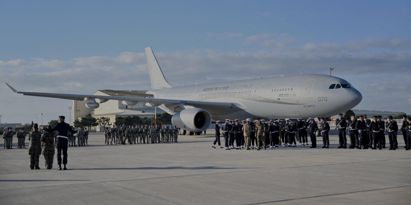 EN DIRECT, vœux aux armées d’Emmanuel Macron : suivez son discours, sur ...