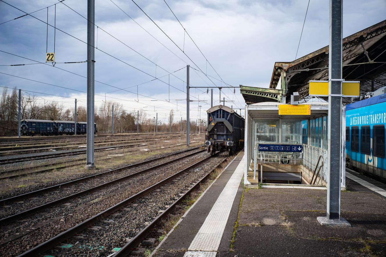 Dans le Massif central, le tracé du TGV Bordeaux-Lyon provoque colère ...