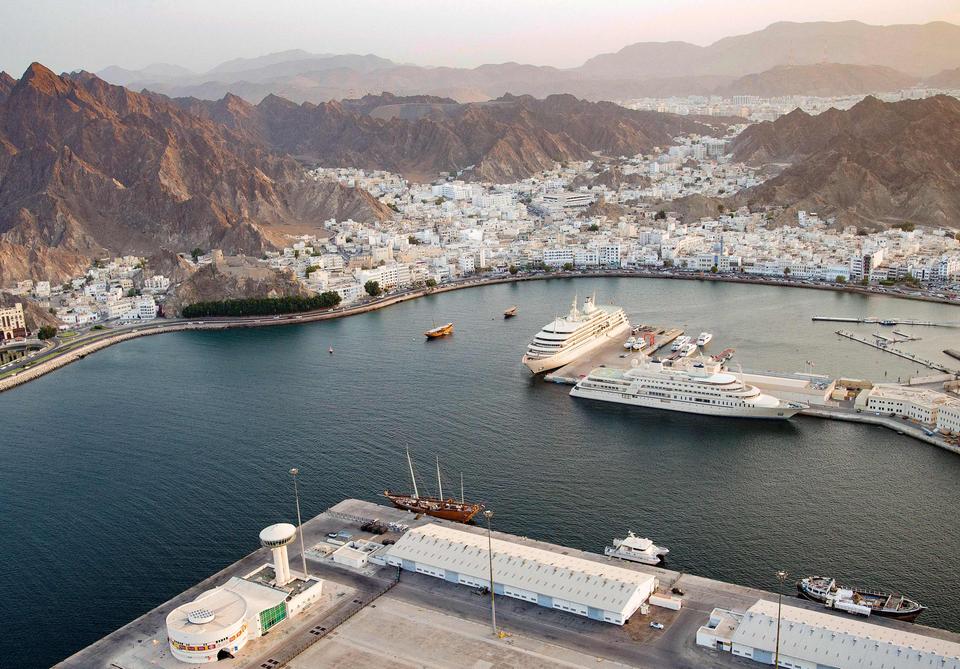Three French tourists killed as boat capsizes in Gulf of Oman