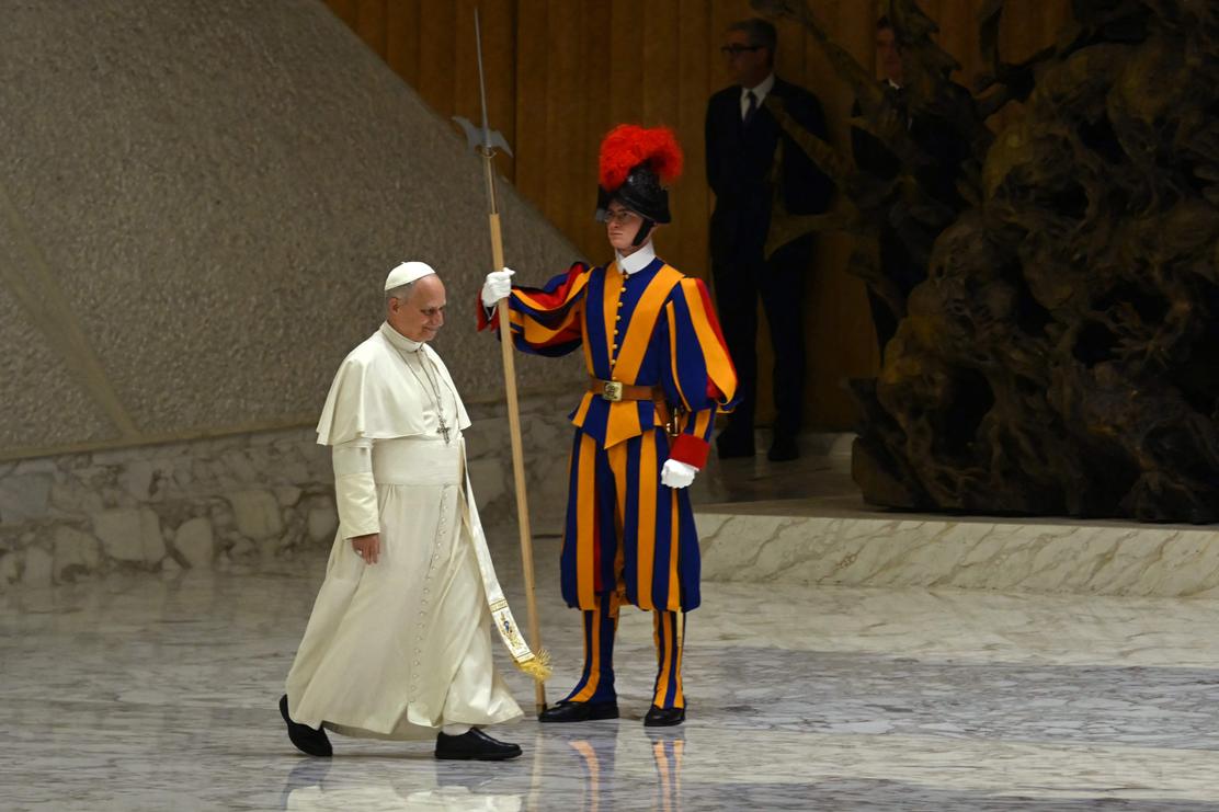 « Voici comment le cardinal Robert Prevost est devenu le pape Léon XIV ...