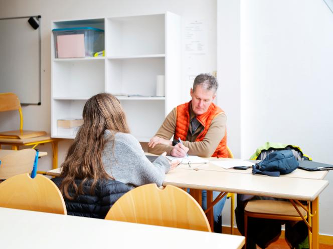 Santé mentale des jeunes : des souffrances psychiques persistantes, une ...