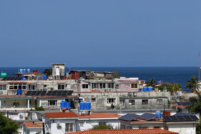 Cuba's small businesses turn to solar energy to offset fuel shortages