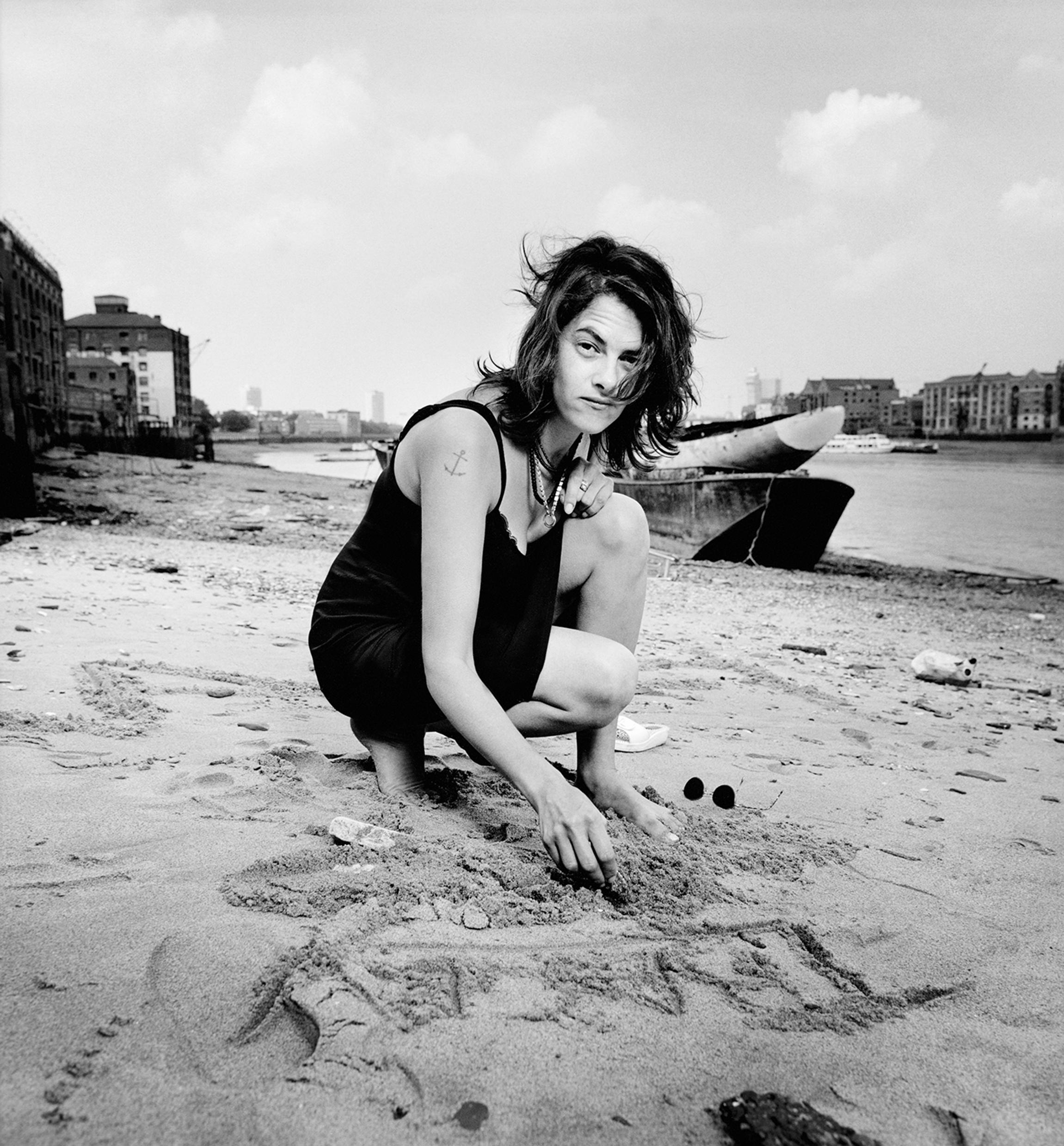 Tracey Emin, l’art dans le sang : « Chacune de ses œuvres est la preuve ...