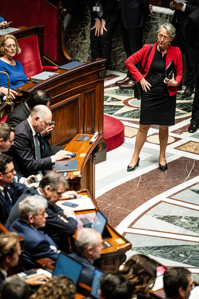 Opposée à Gabriel Attal, Elisabeth Borne quitte la direction de ...