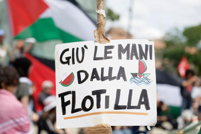 Gaza flotilla activists detained in Benghazi, Libya
