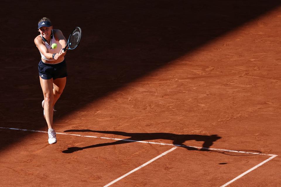 Second seed Rybakina dumped out of French Open by Starodubtseva