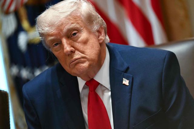 US judge freezes Trump 'slush fund' for allies