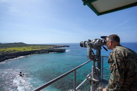 Top US and Cuban military officers meet at Guantanamo Bay