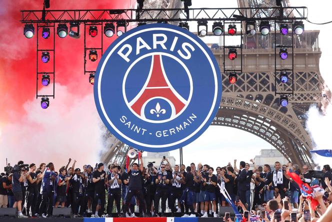 Le PSG célèbre avec une parade à Paris sa deuxième Ligue des champions ...