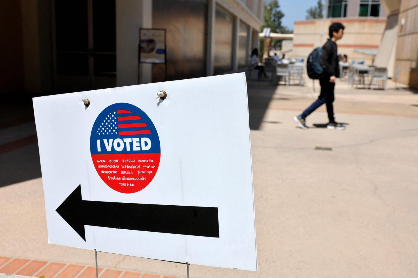 California's primary elections will serve as test for divided Democrats