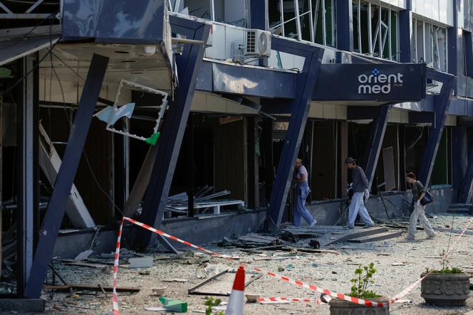 Russia's massive attack on Ukraine kills at least 23