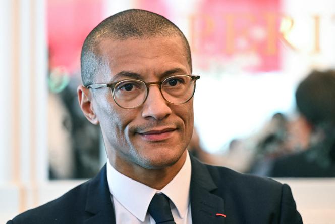 Karim Bouamrane, Socialist mayor of Paris suburb, announces ...